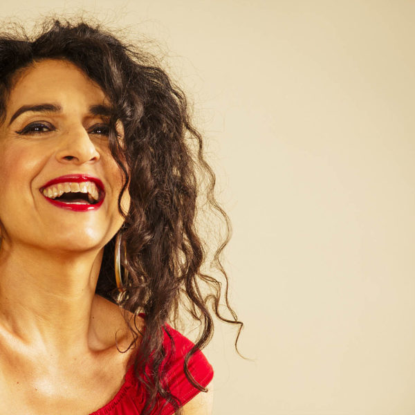 Ana León Female Wedding Singer-Photos | Ana Leon